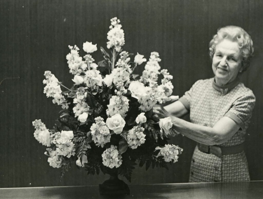 The Mary Stewart Altar Guild – Peachtree Road Storybook